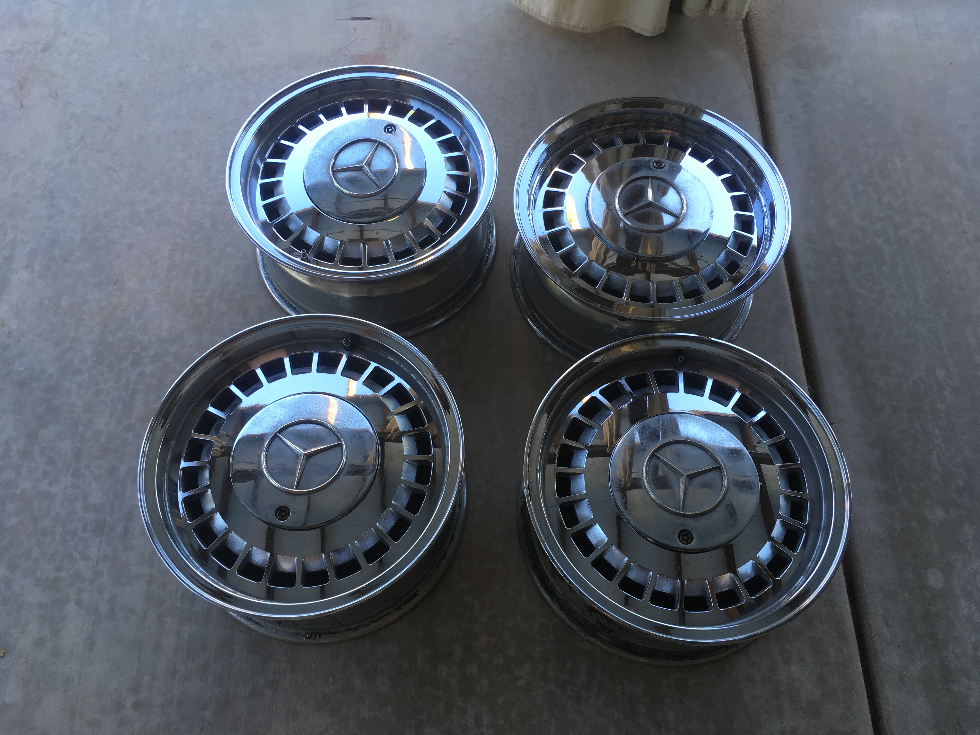 How to put center piece in Centra wheels? | Mercedes-Benz Forum